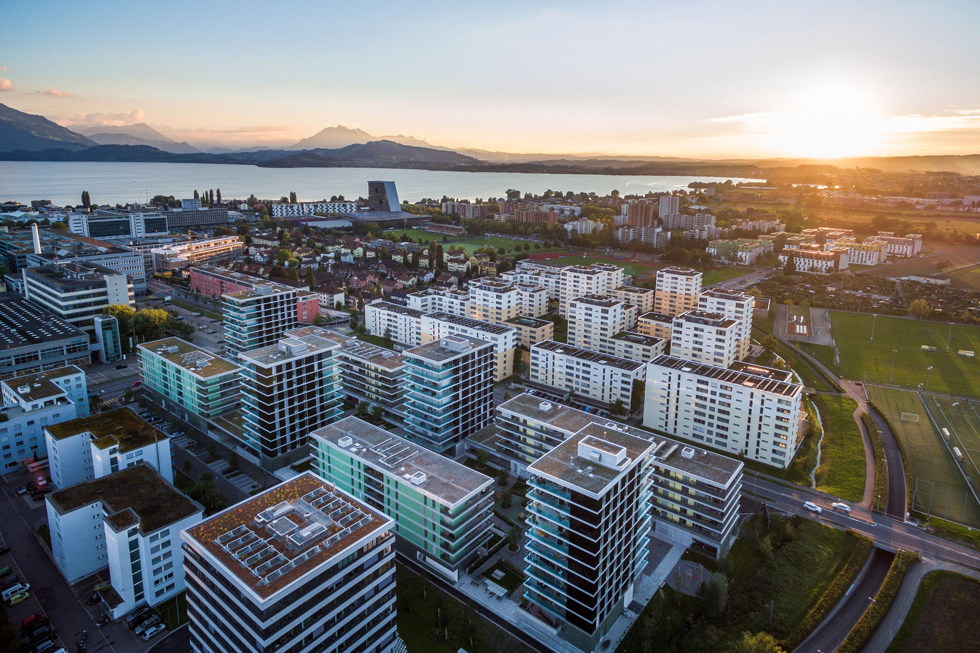 Feldpark in Zug | Erzinger Audio Video Solutions AG